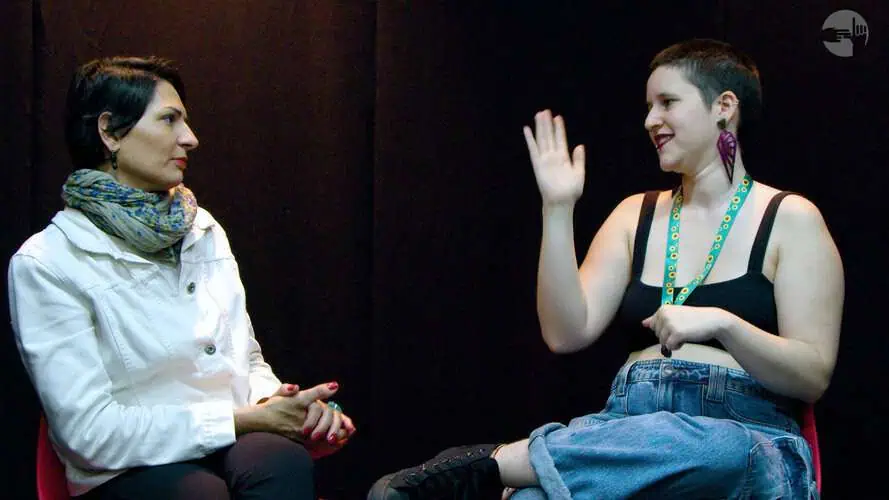 TV Apada lança programas em Libras protagonizados por pessoas surdas ...